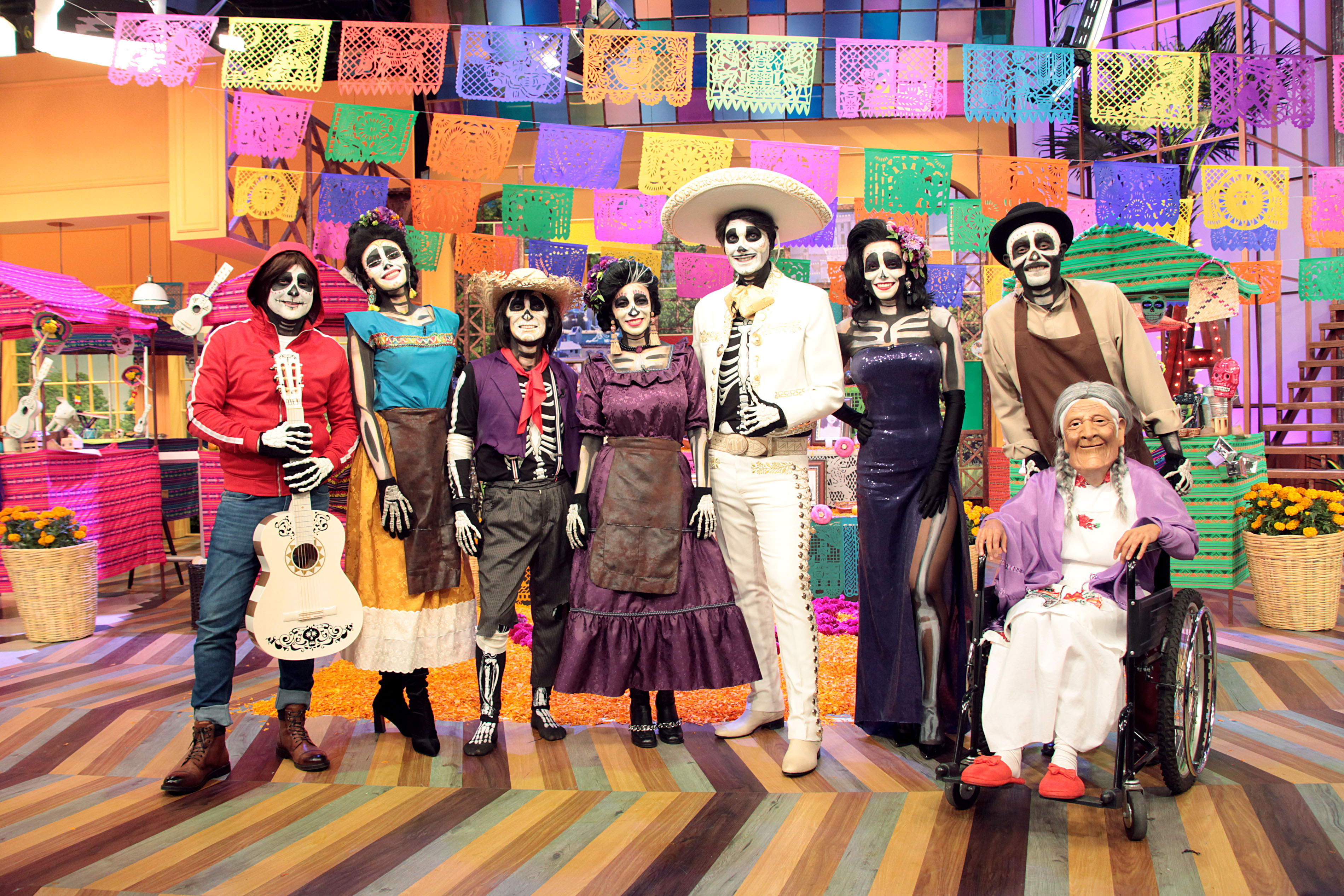 «Venga la alegría» en día de muertos, con la película «Coco» – TV&SHOW